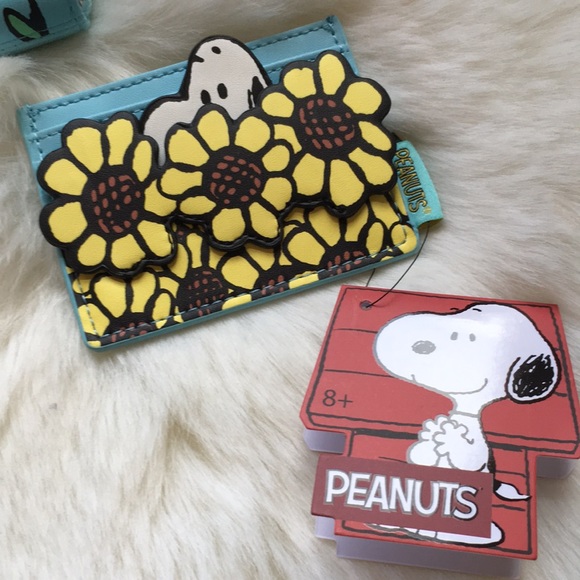 Loungefly | Bags | Loungefly Peanuts Snoopy Floral Ziparound Wallet ...